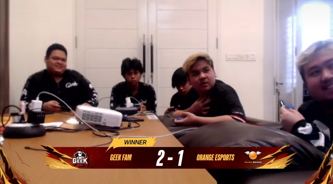 Geek Fam Indonesia Berjaya Menjinakkan Orange Esports ‣ Arked MY