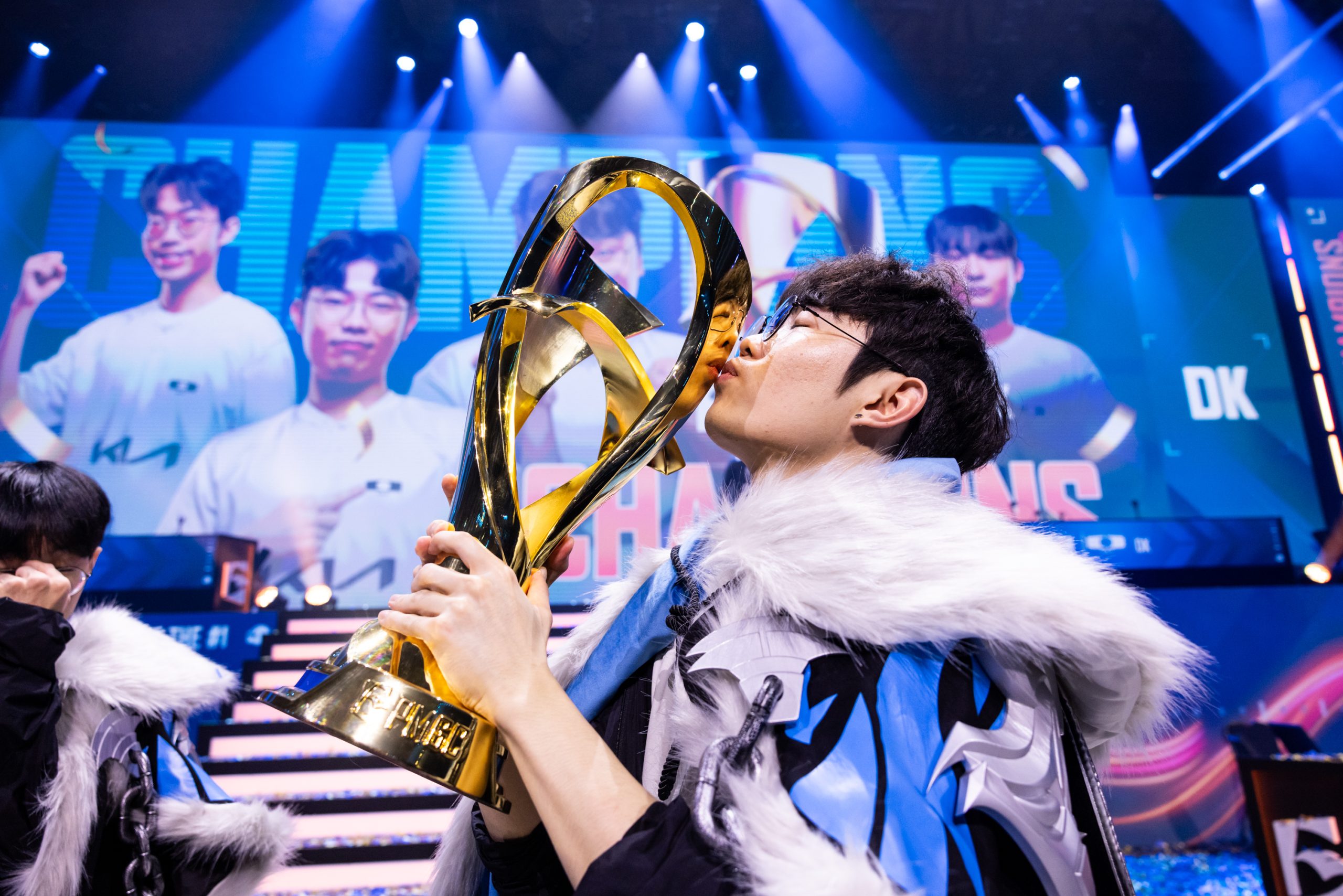 PMGC 2024: Dplus KIA Raih Gelaran Juara Dunia di London! ‣ Arked MY